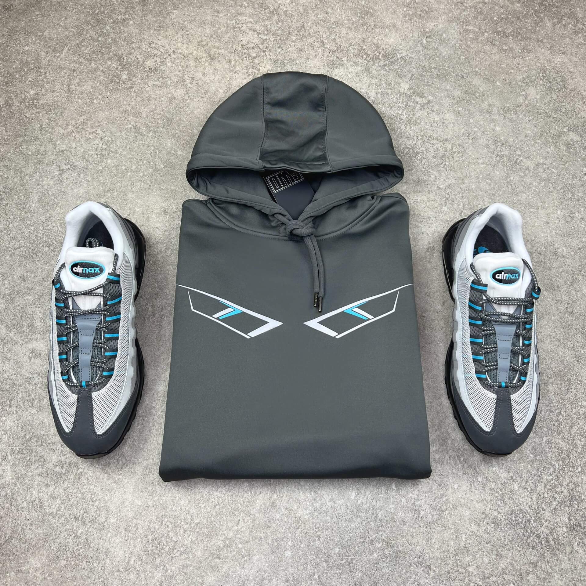 v4 BALTIC HOOD – EWO clothing